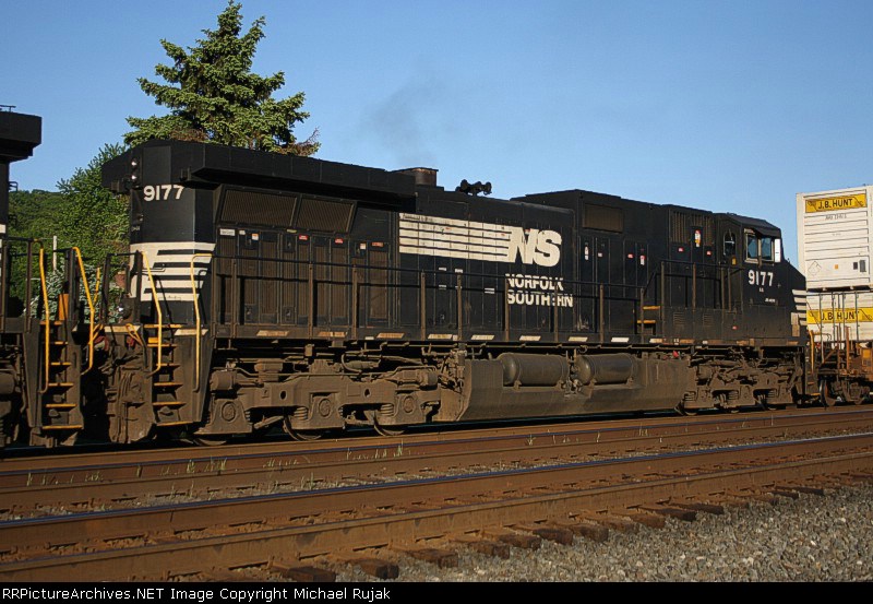 NS 9177
